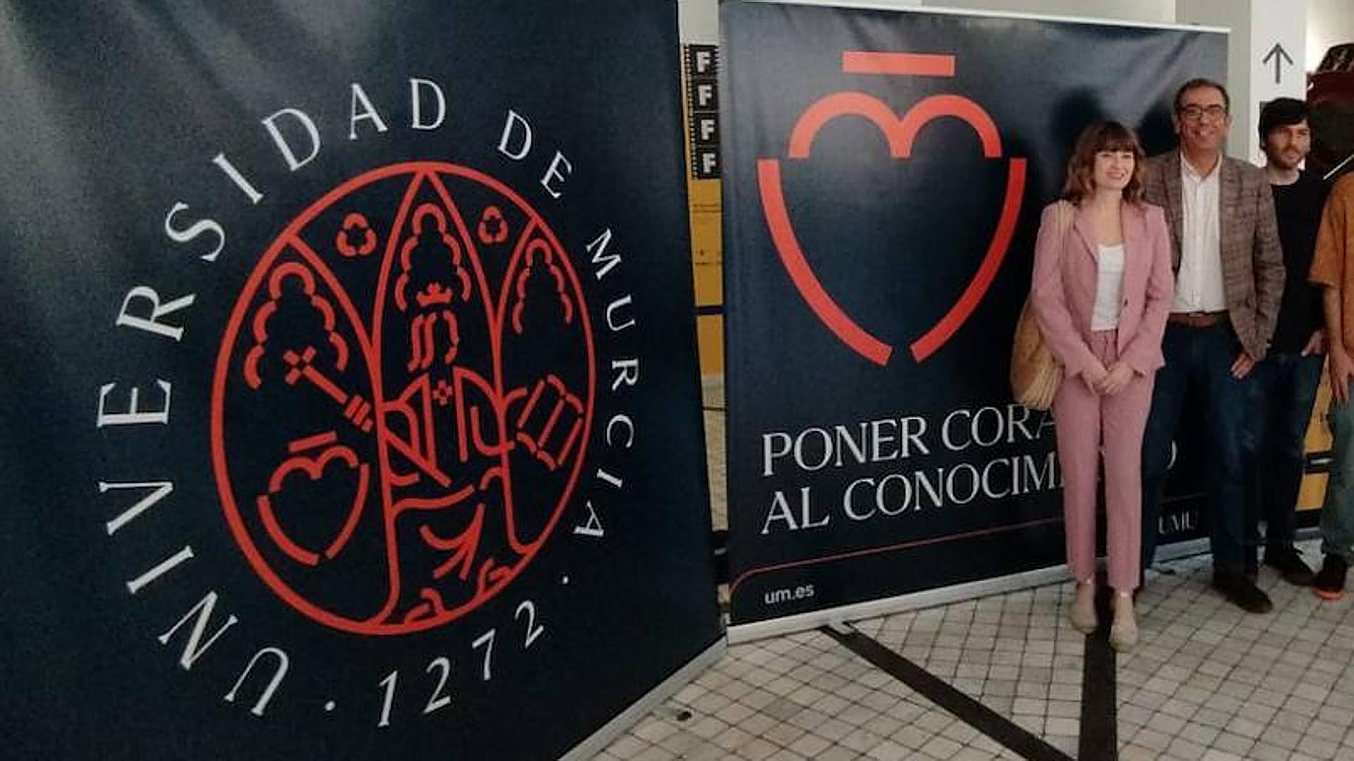 La UMU renueva su logotipo institucional y crea uno más «distendido ...