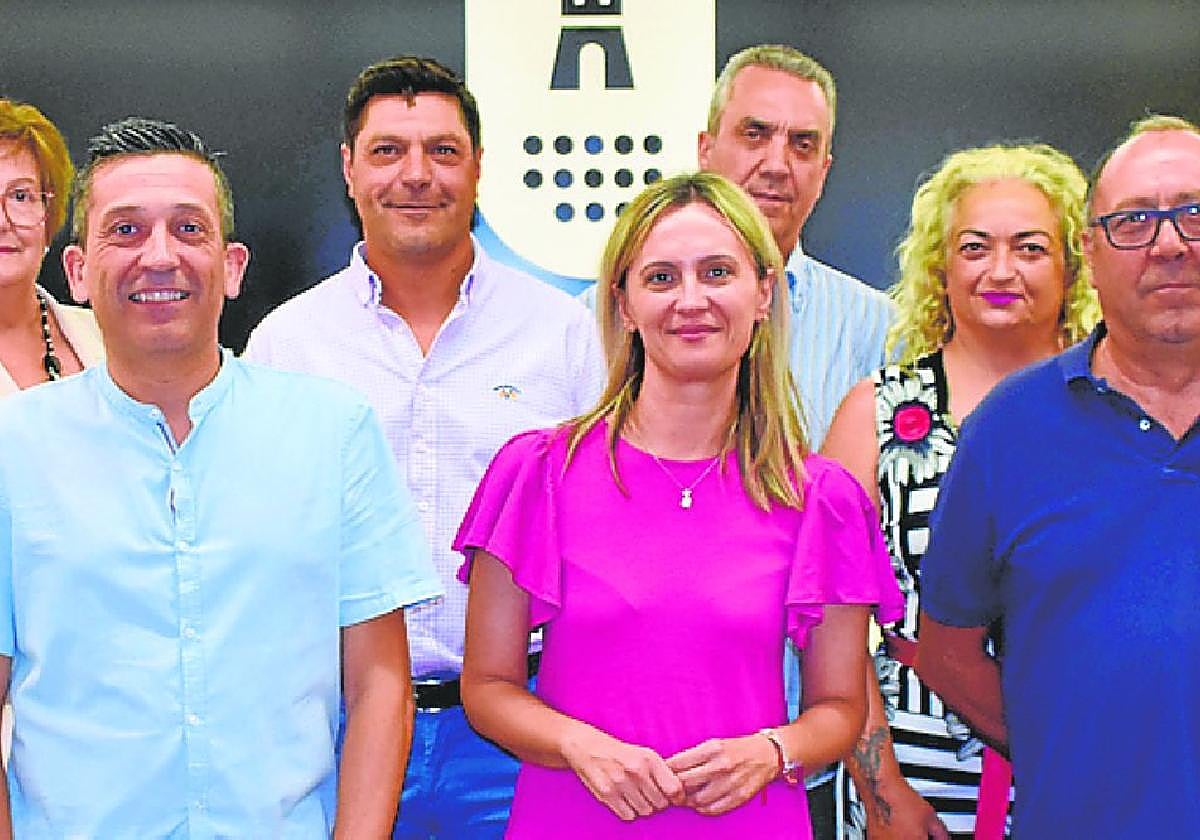 Manuela Sarabia alternará su acta de edil en Las Torres de Cotillas con ...