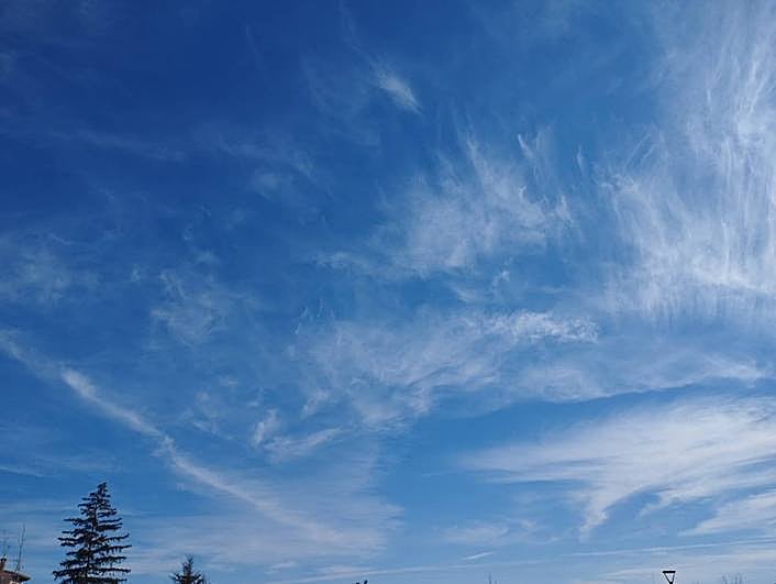 ¿Qué son los cirros y por qué se producen? Un meteorólogo despeja todas las dudas sobre este ...