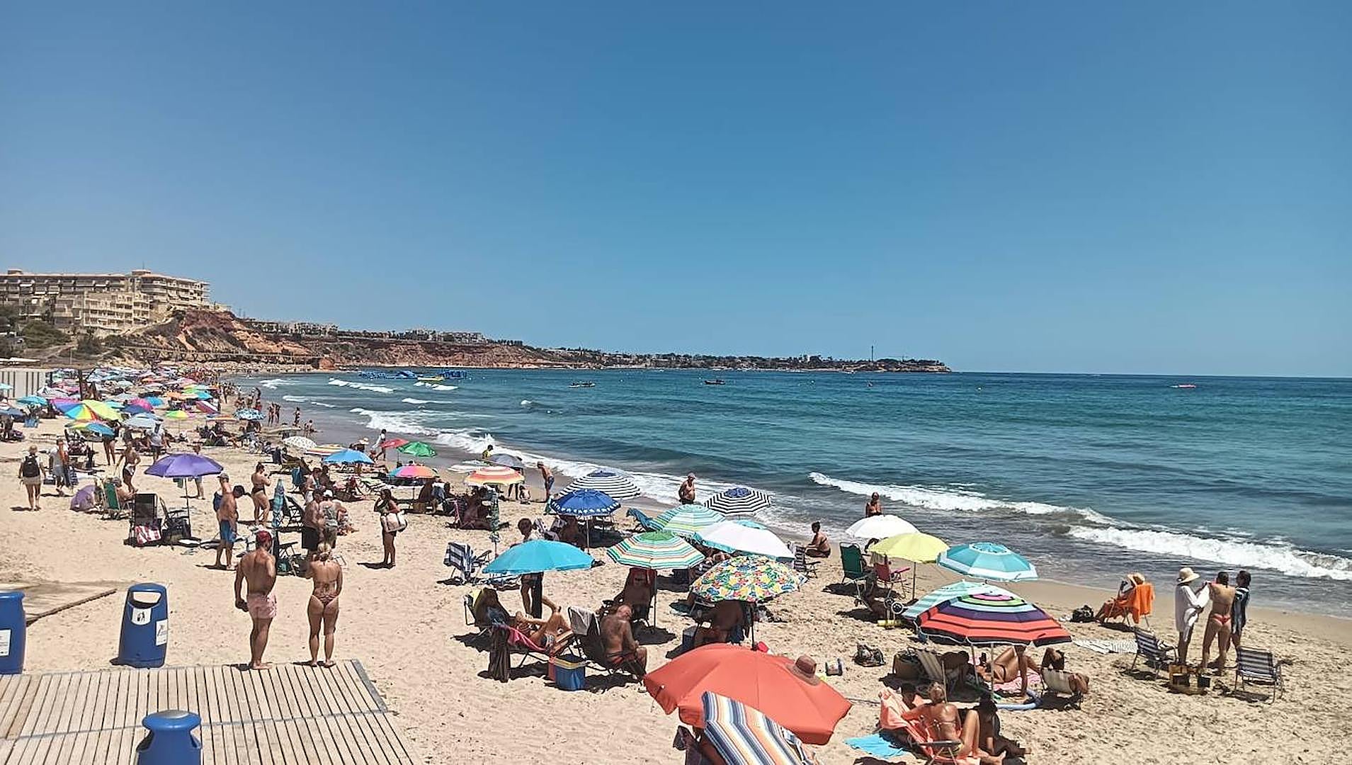 Cierran la playa de La Glea en Campoamor tras detectar «contaminación ...