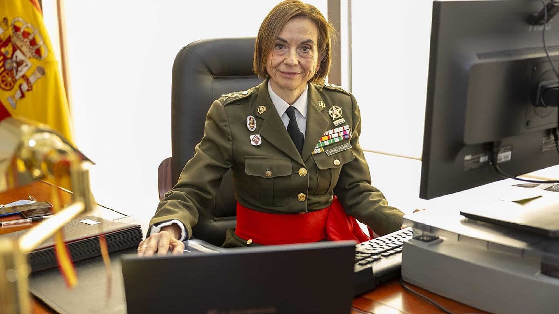 María Dolores Sánchez Medrano: «Las Fuerzas Armadas son una salida muy ...