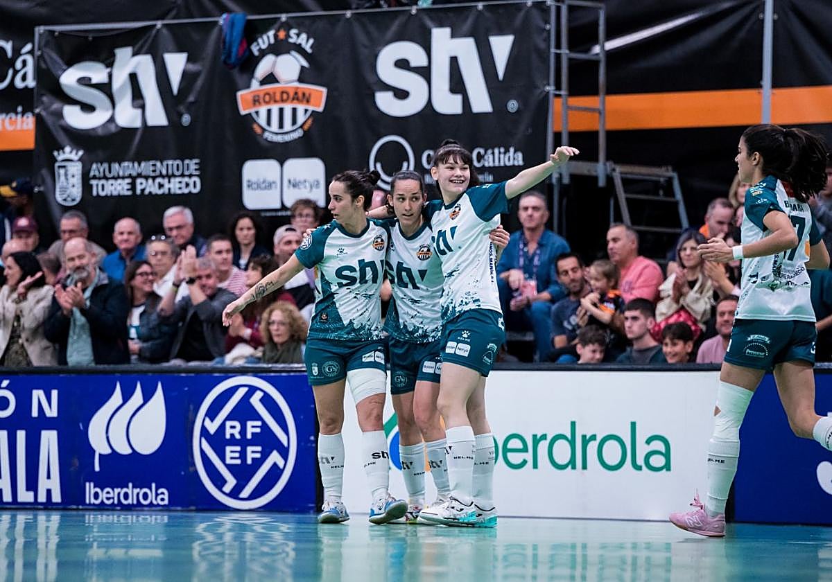 El STV Roldán hace los deberes a tres jornadas de finalizar la Liga ...