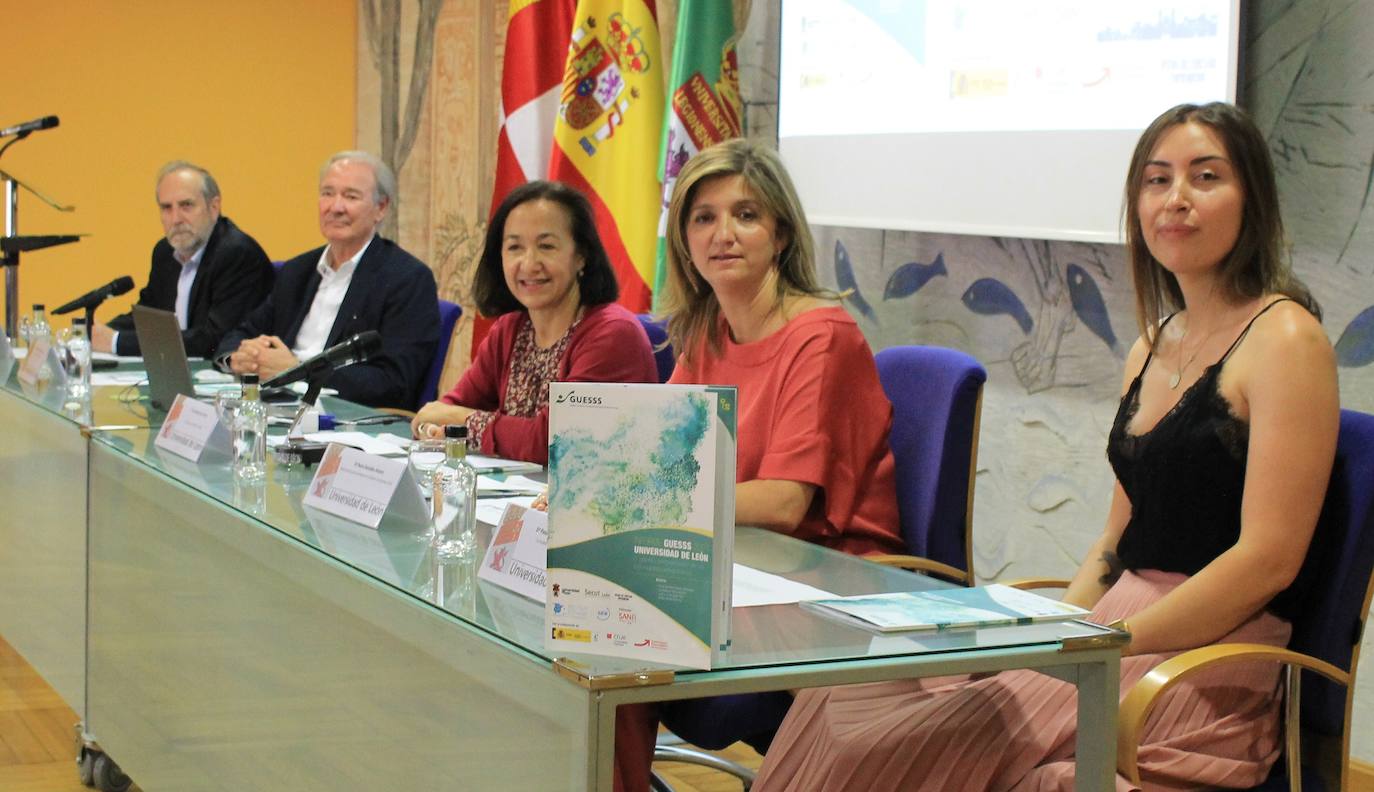 Fotos: El informe Guess de la ULE | leonoticias.com