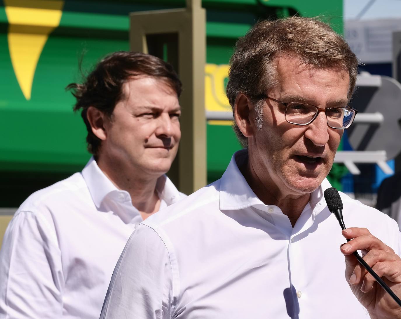 Fotos: El presidente nacional del Partido Popular visita Salamaq22 ...