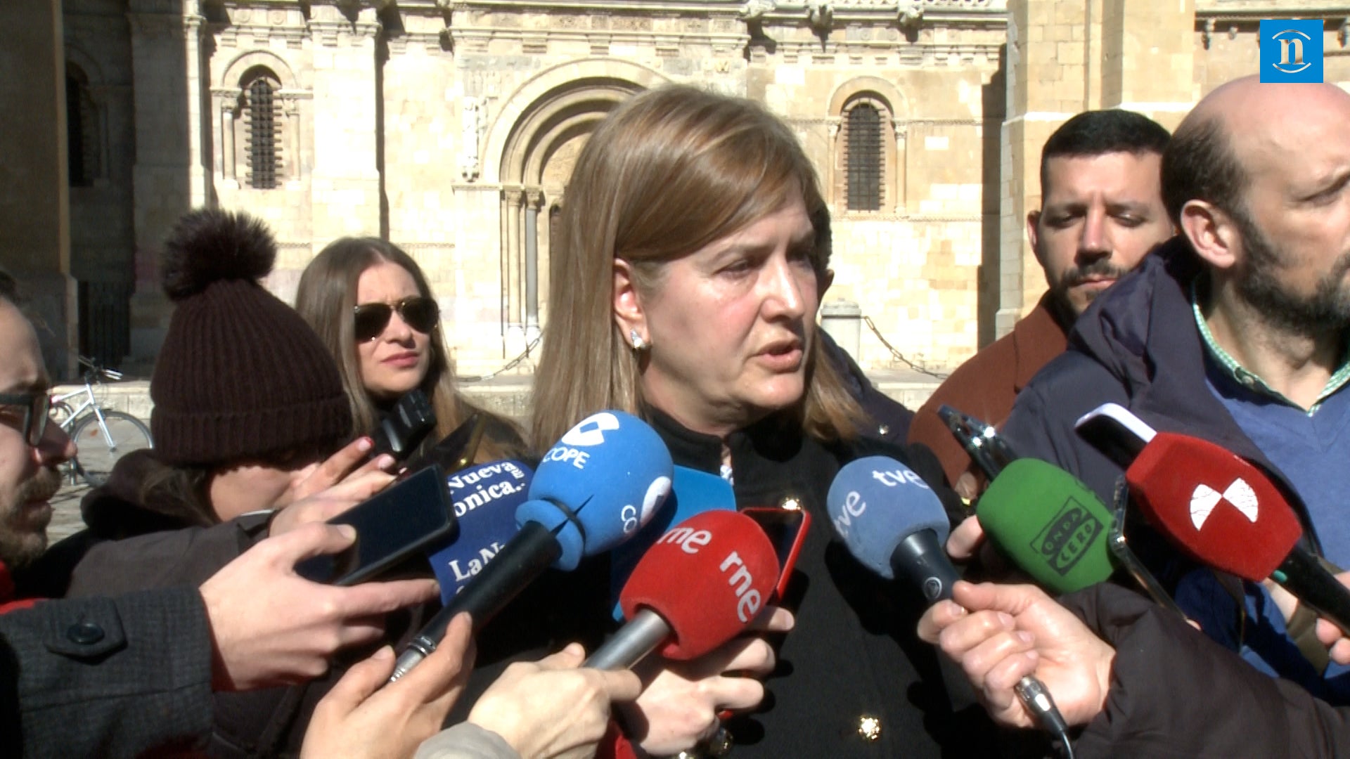 Torres invita a Diez a pedir la autonomía a Sánchez: «Se arropa en ...