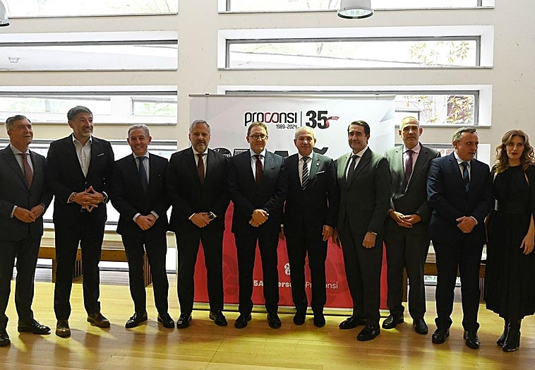 Proconsi celebra sus 35 años de «alma y equipo» con reconocimientos a ...