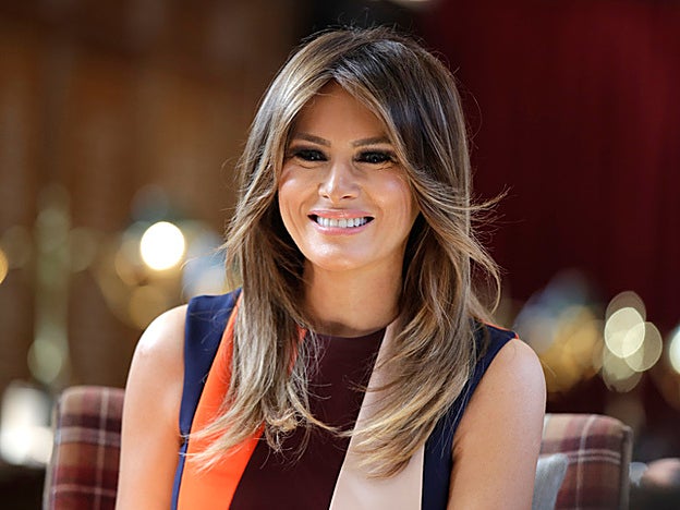 Sabemos a qué perfume huele Melania Trump | Mujerhoy
