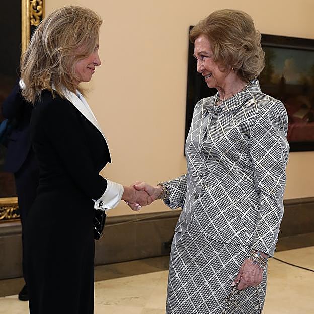 El origen de la estrecha amistad entre las hermanas Koplowitz y la ...