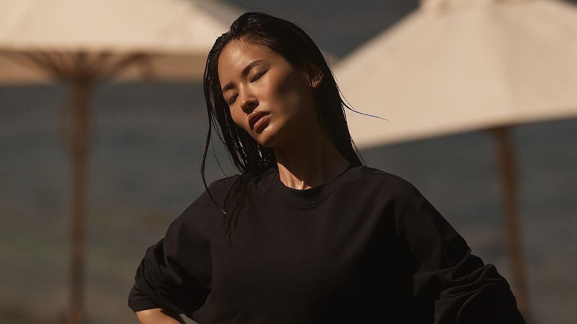 Press francés para brazos, glúteos y core | Mujerhoy