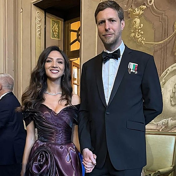 Quién es Blerta Celibashi, la fotógrafa con la que Leka de Albania ha ...