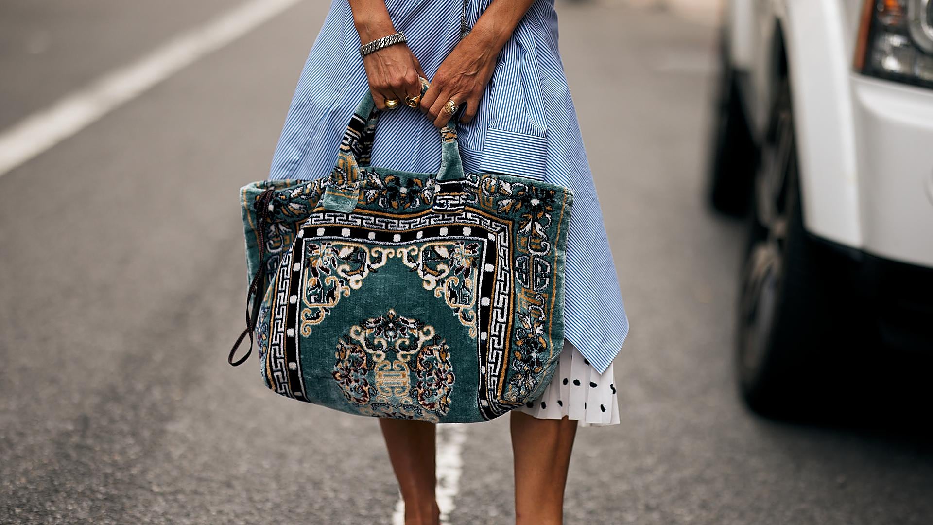 Cinco bolsos de marcas poco conocidas que llevarás este otoño | Mujerhoy