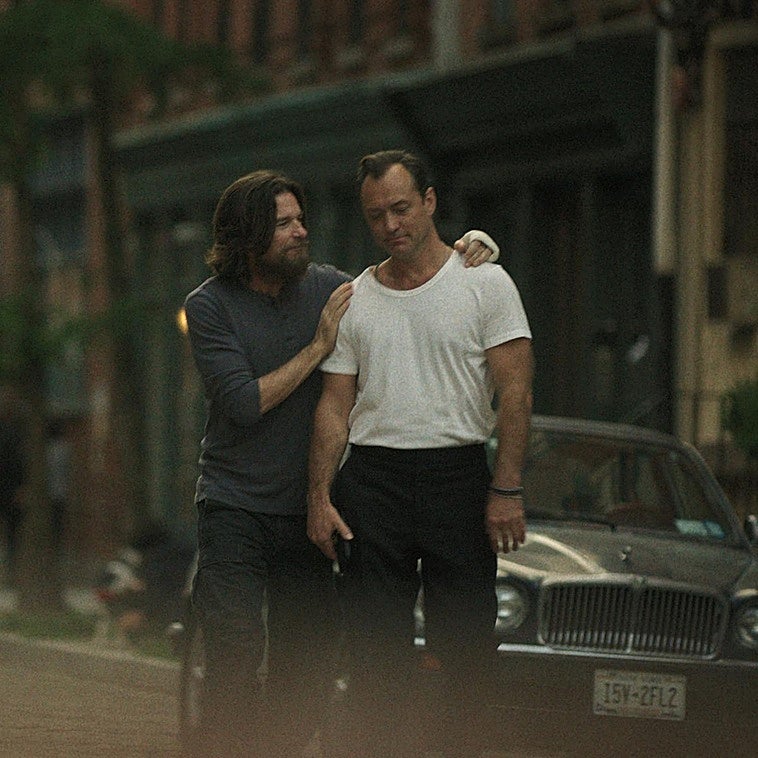 Black Rabbit: la nueva miniserie de Netflix es un thriller con Jude Law ...