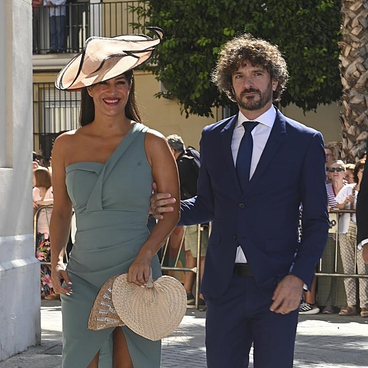 El accesorio inesperado de las invitadas a la boda de Bárbara Mirjan ...