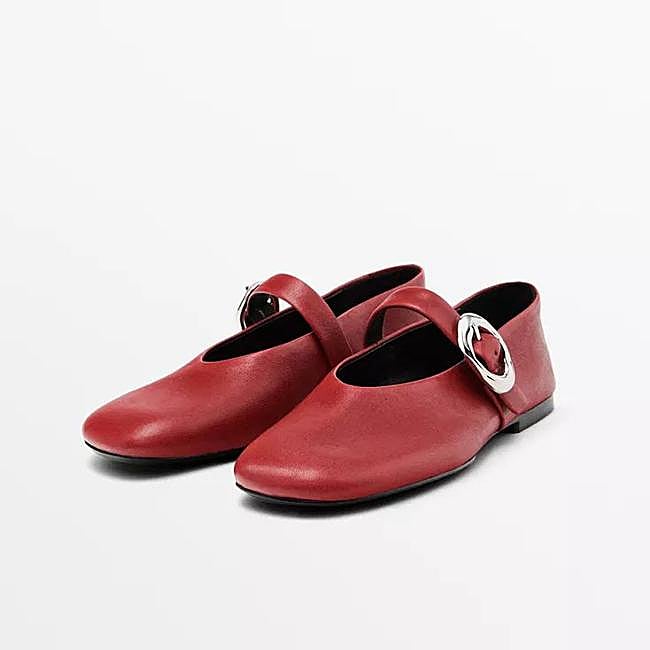 Bailarinas rojas, el zapato preppy que marca la diferencia en tus looks ...