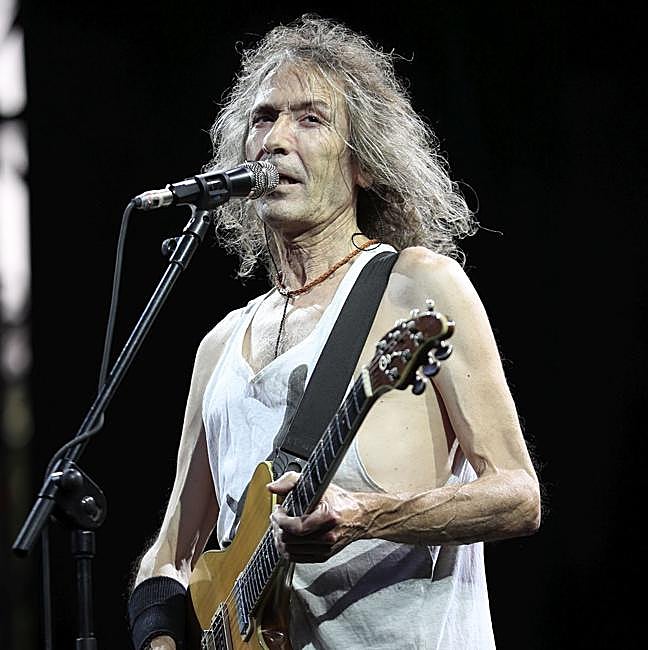 La familia de Robe Iniesta: los orígenes humildes de sus padres, la ...