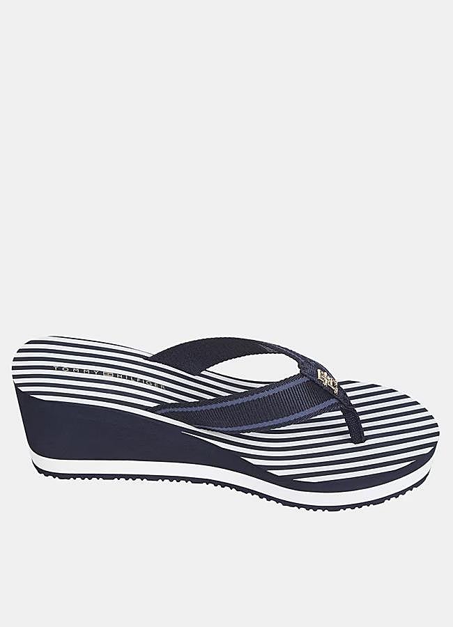 Seis chanclas flip flop que todas llevan porque son cómodas y ponibles ...