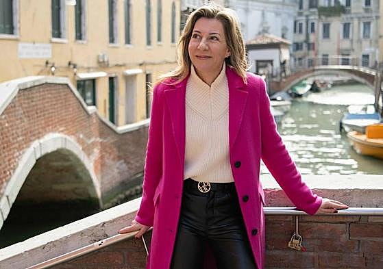 Eva García Sáenz de Urturi, Escritora: «Me atrae el thriller culto, el ...