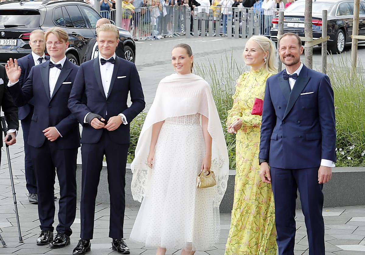 The Grand International Debut of Ingrid of Norway to Revitalize the ...