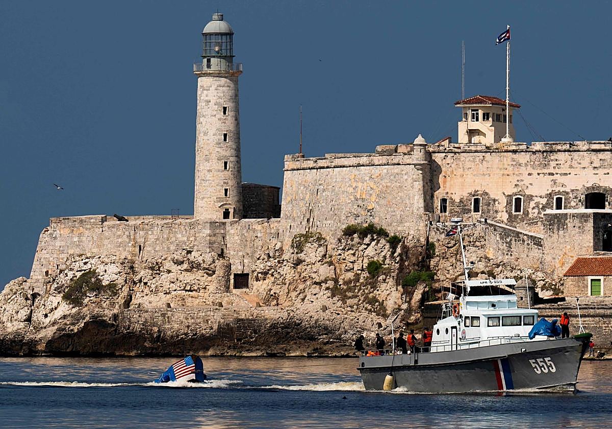 La Guardia Fronteriza de Cuba mata a cuatro tripulantes de una lancha ...