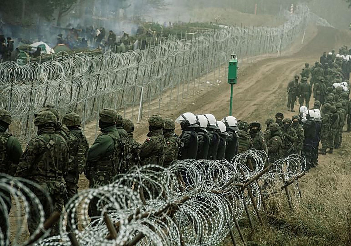 Polonia denuncia que Rusia y Bielorrusia reclutan jóvenes radicalizados ...