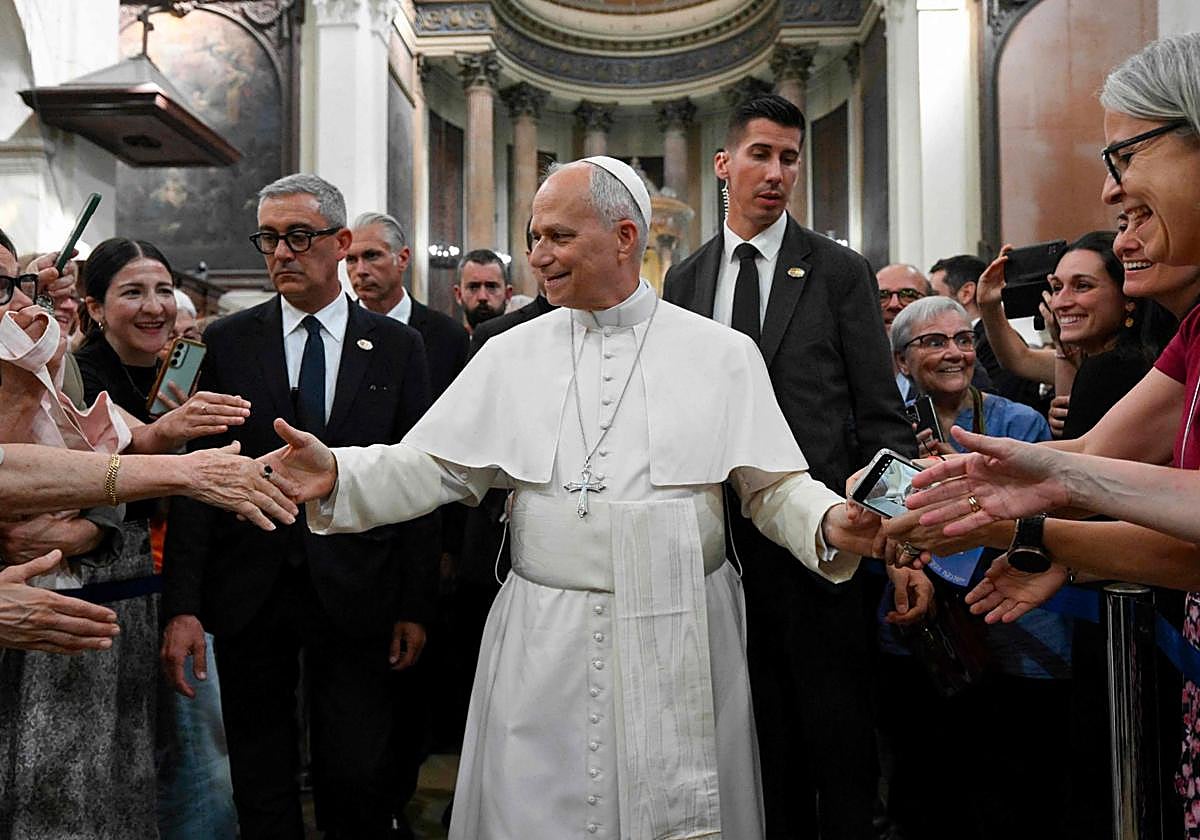 Directo | El Papa León XIV llega a Canarias para abordar la crisis ...