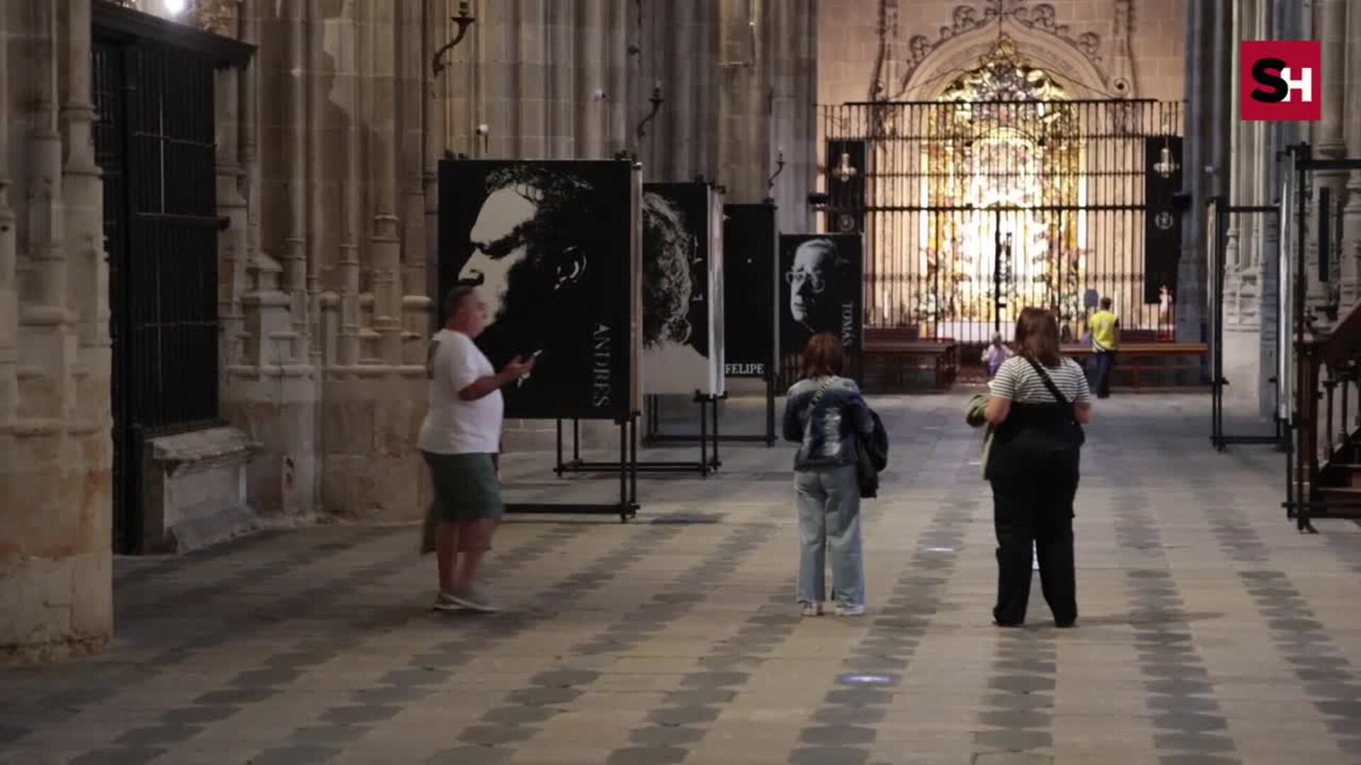 Exposición 'Apostol' de Ángel Luis Iglesias | Salamancahoy Exposición 'Apostol' de Ángel Luis Iglesias | Salamancahoy