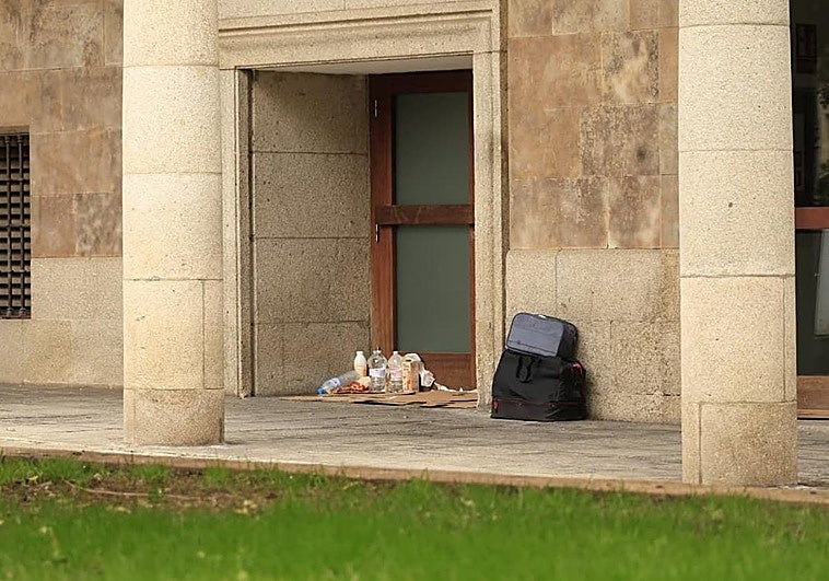 El frío pone en jaque a los sintecho en Salamanca: Cáritas y Cruz Roja ...