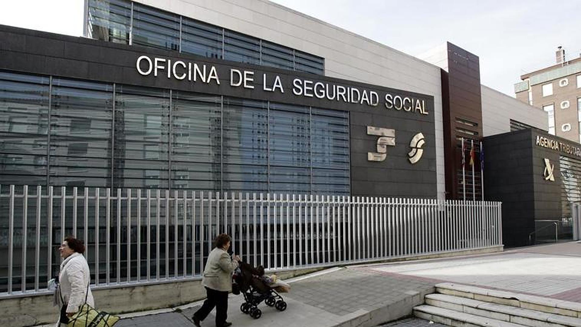 Spain's Social Security staff threaten first strike in history over ...