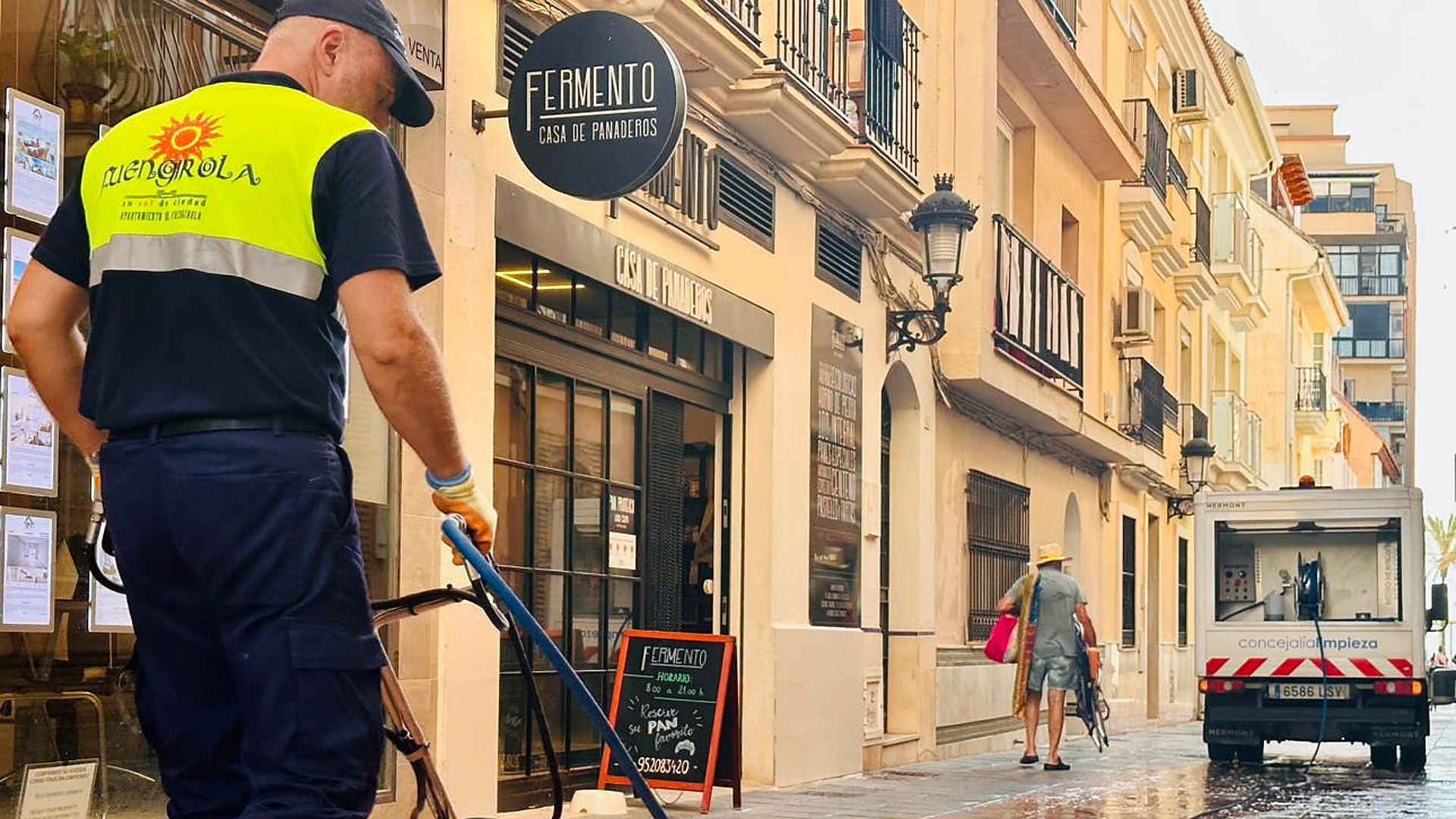 Fuengirola steps up summer street cleaning programme with new hi-tech ...