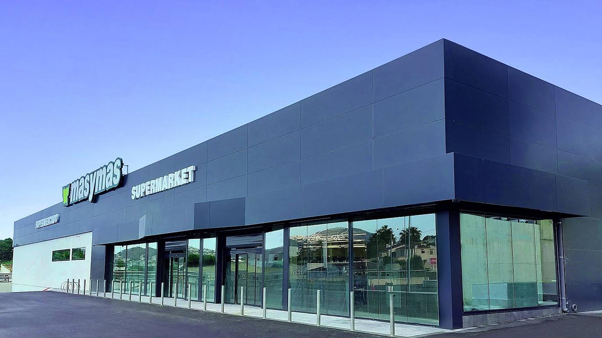 Masymas reabre su supermercado de Moraira tras una inversión de dos ...