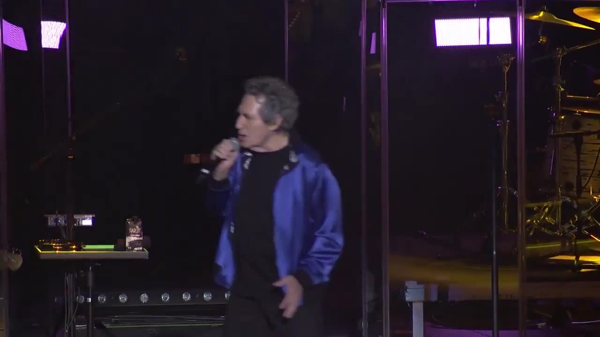 Miguel Ríos vuelve a triunfar con su rock más puro en Starlite ...