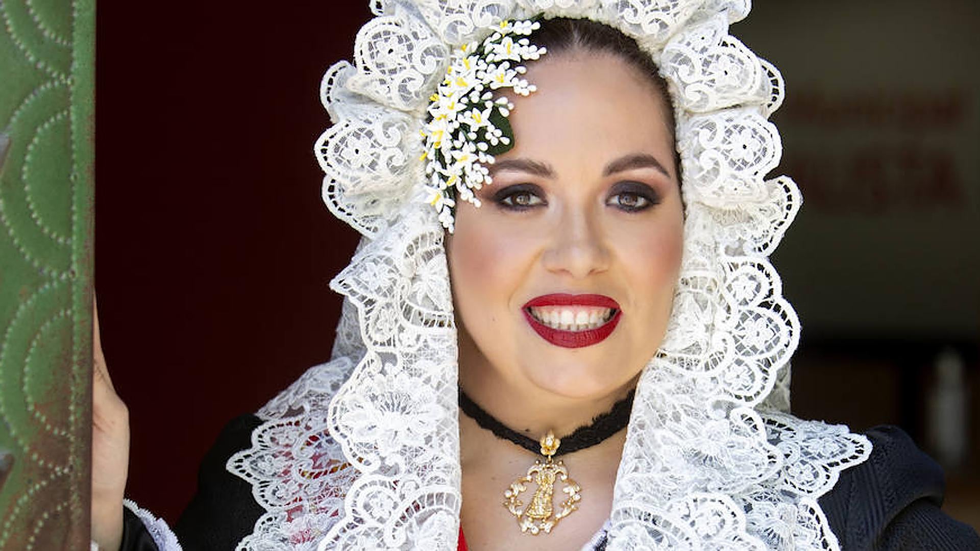 Candidata a bellea del foc 2024 | Bárbara Blanco Blasco: «Las Hogueras ...