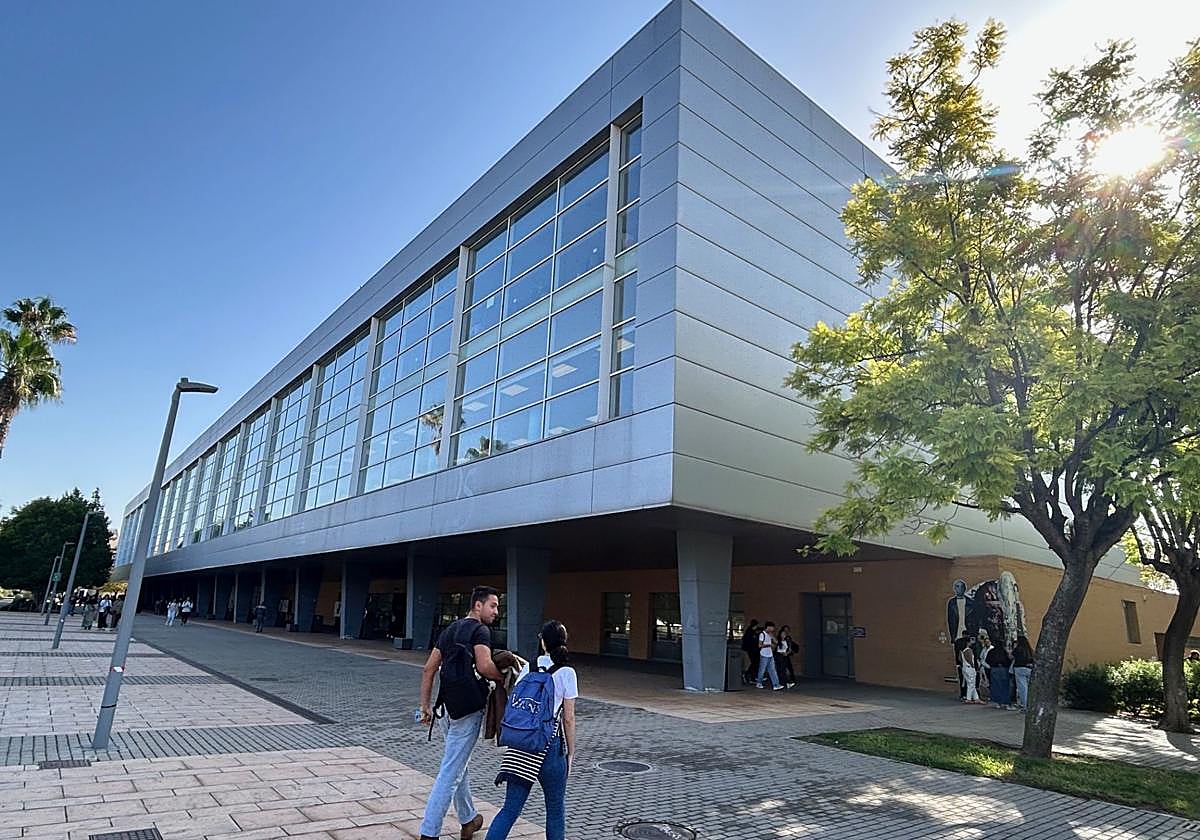 This is the Plan for the New General Library of UA: Fewer Books and ...