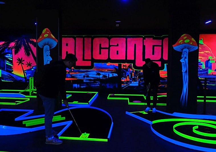 A Neon-Lit Mini Golf Course in the Heart of Alicante | TodoAlicante